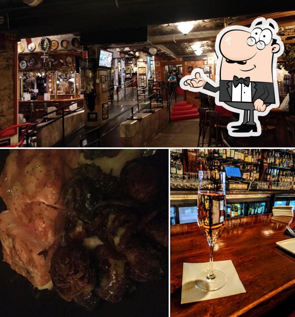 SHUCKERS OYSTER BAR, Seattle - Restaurant menu, prices and reviews