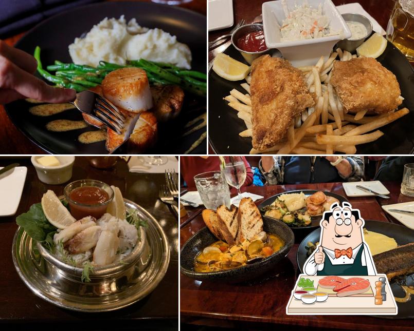 SHUCKERS OYSTER BAR, Seattle - Restaurant menu, prices and reviews