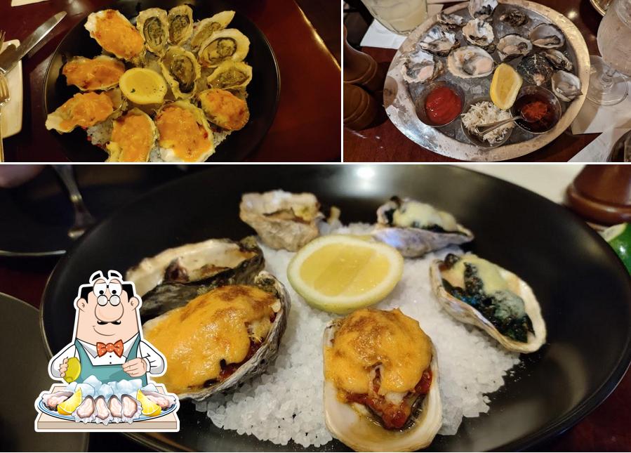 SHUCKERS OYSTER BAR, Seattle - Restaurant menu, prices and reviews