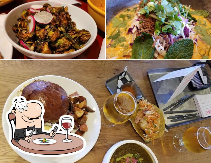 Strang Hall, Overland Park - Restaurant menu, prices and reviews