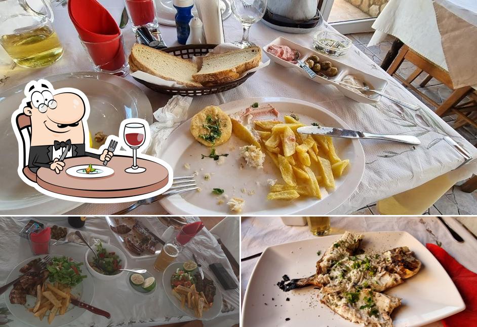 Kellari Taverna, Larnaca - Restaurant menu, prices and reviews