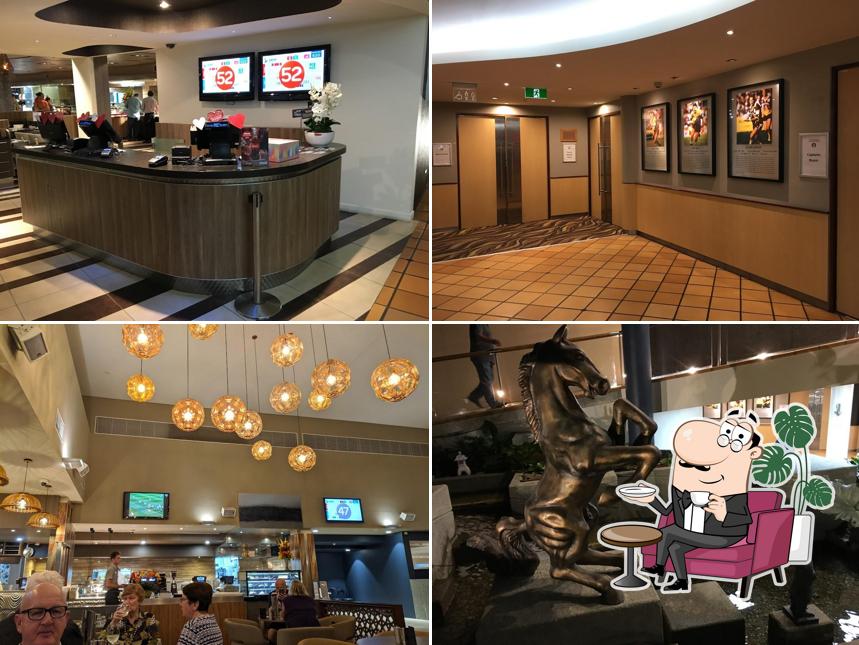 Broncos Club, Red Hill - Restaurant menu, prices and reviews