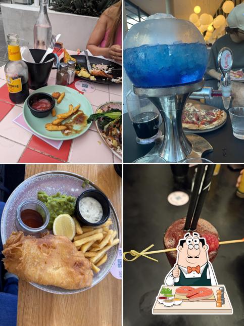The Komo, Redcliffe - Restaurant menu, prices and reviews