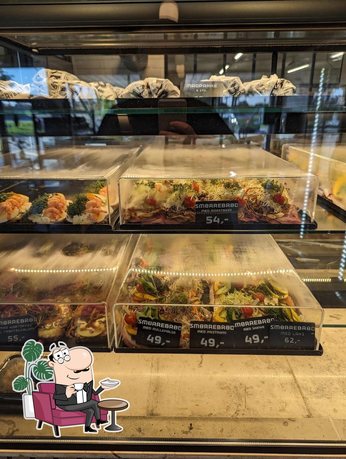 Bak's Bakery & Deli, Middelfart - Restaurant menu, prices and reviews