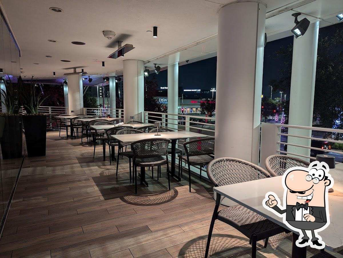 Moxies Houston Restaurant, Houston - Restaurant menu, prices and reviews