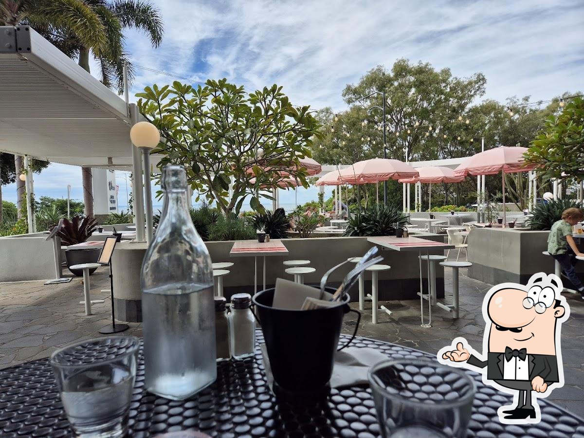 The Komo, Redcliffe - Restaurant menu, prices and reviews