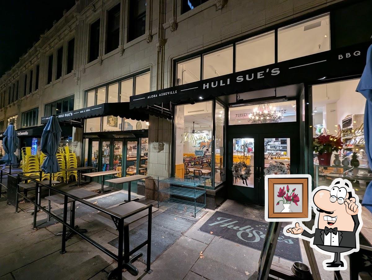 Huli Sue's BBQ and Grill, Asheville - Restaurant menu, prices and reviews
