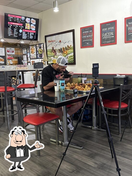 KEEKS Eggrolls & Wings restaurant, Fort Worth – menu, prices & reviews