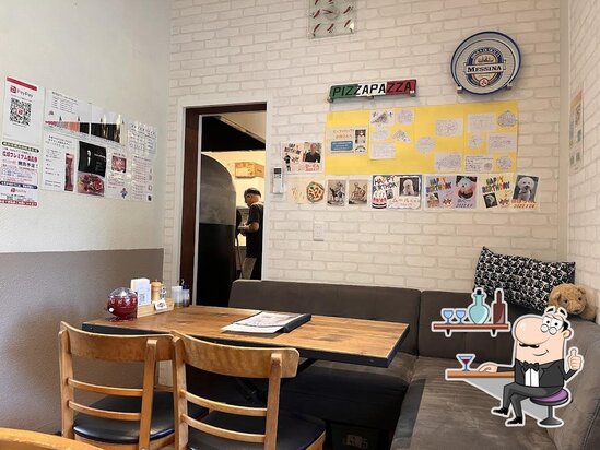 PIZZA PAZZA, Yokohama - Restaurant menu, prices and reviews