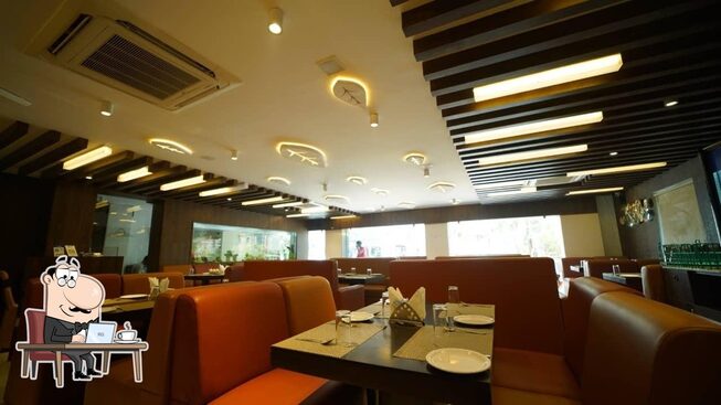 Hotel Mayukha Restaurant KPHB (Biryani & Chinese), Hyderabad ...
